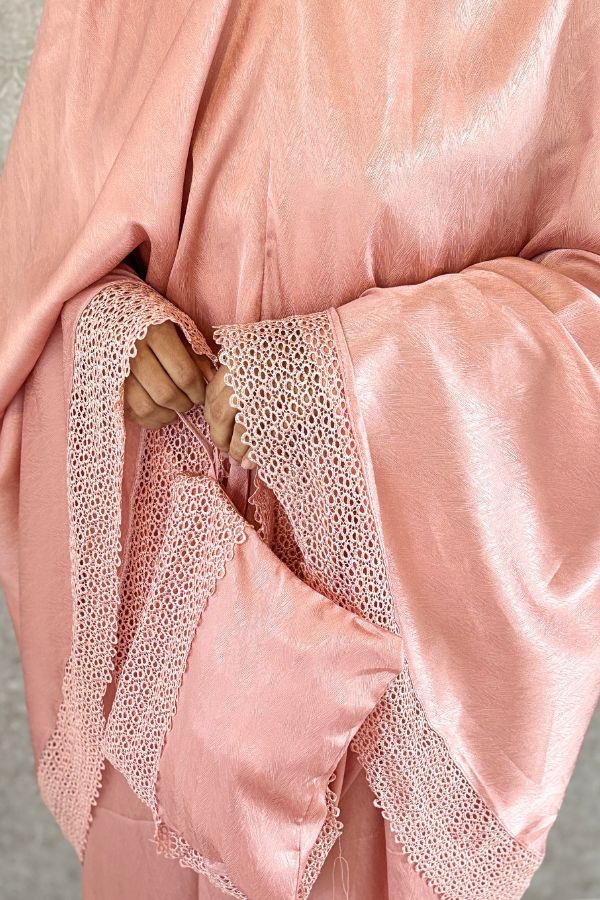 Lace Prayer Cloth - Peach